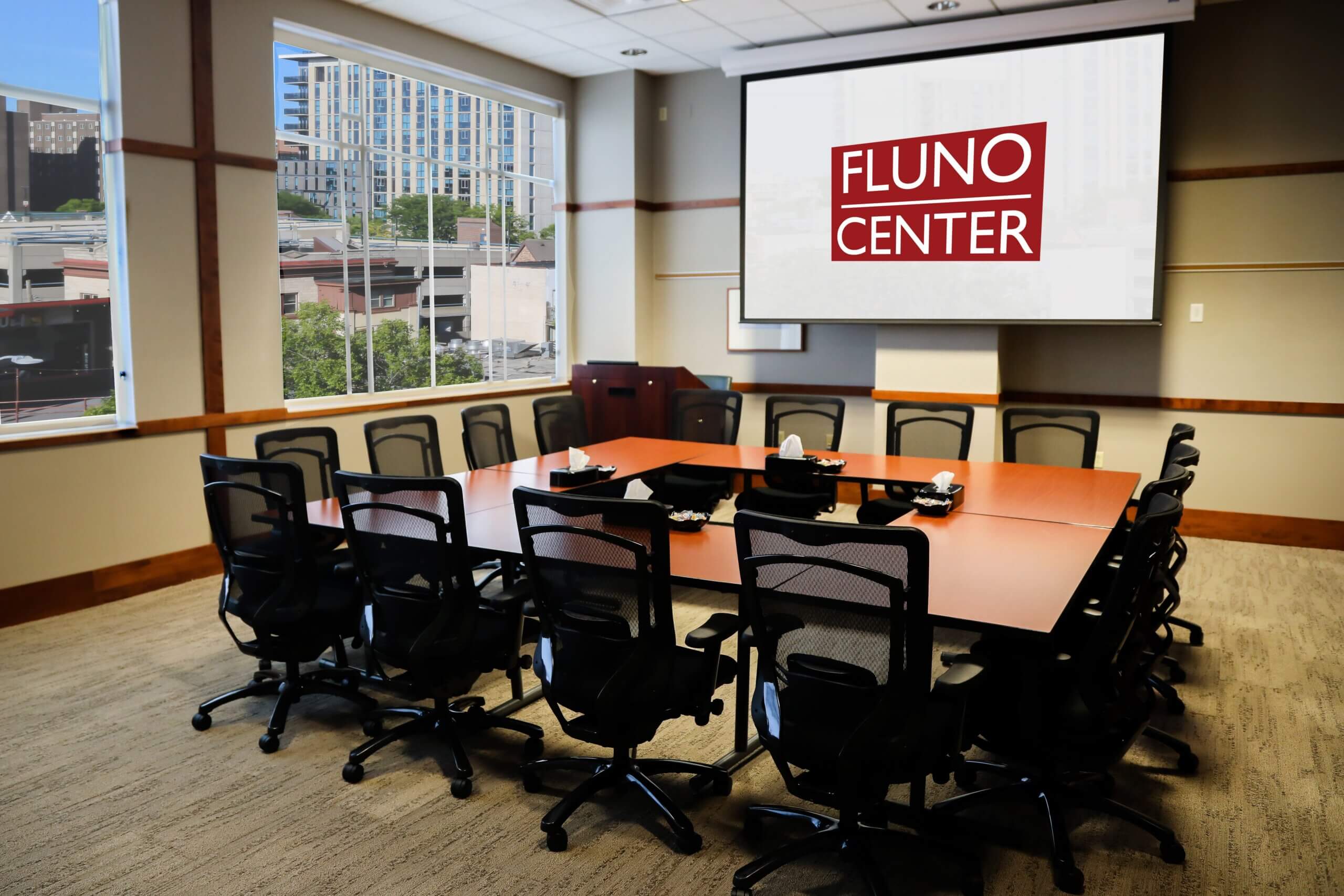 212/214 or 216/218 Fluno Center Breakout Rooms | Spaces | UW ...