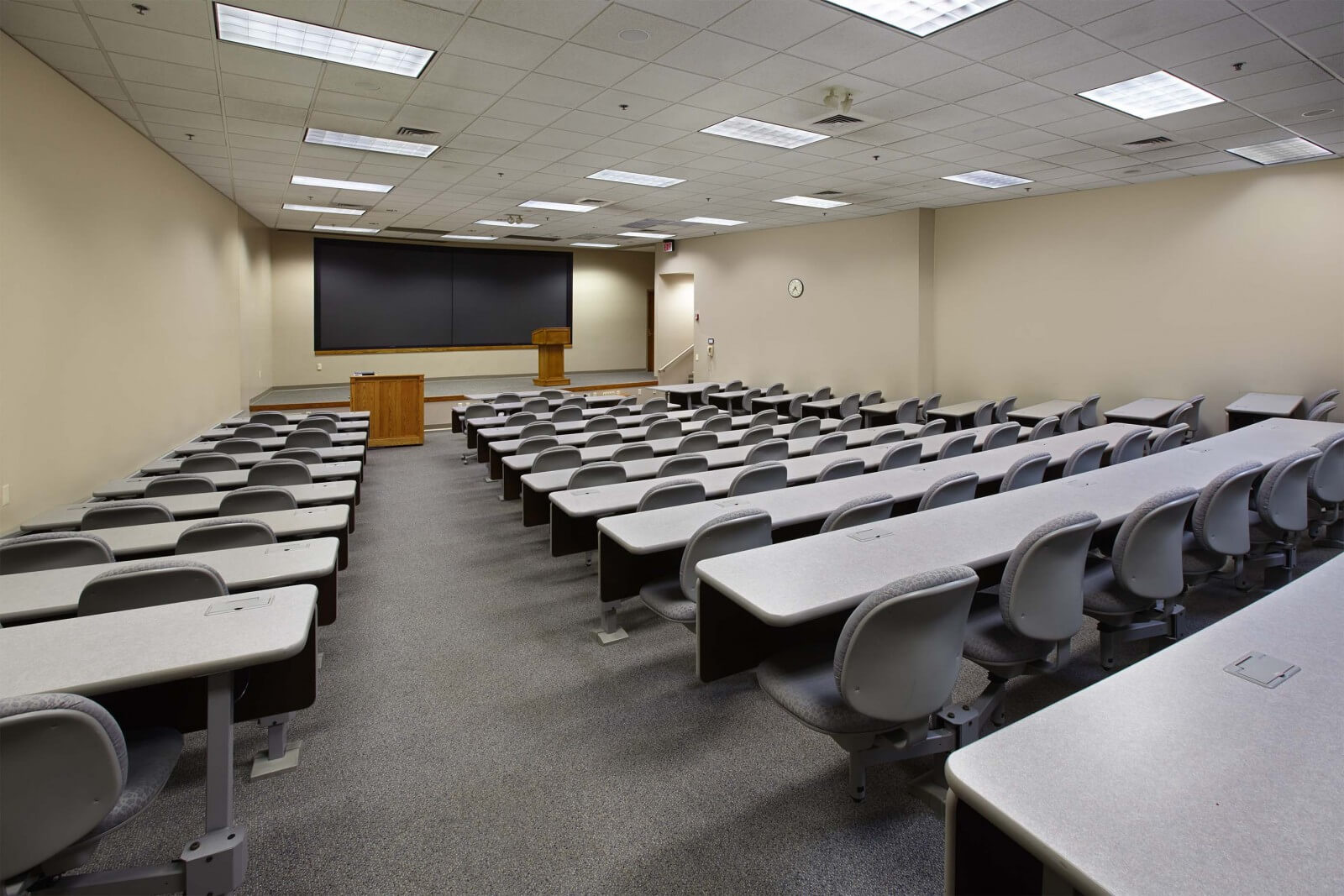 Gale VandeBerg Auditorium | Spaces | UW Conferences & Events