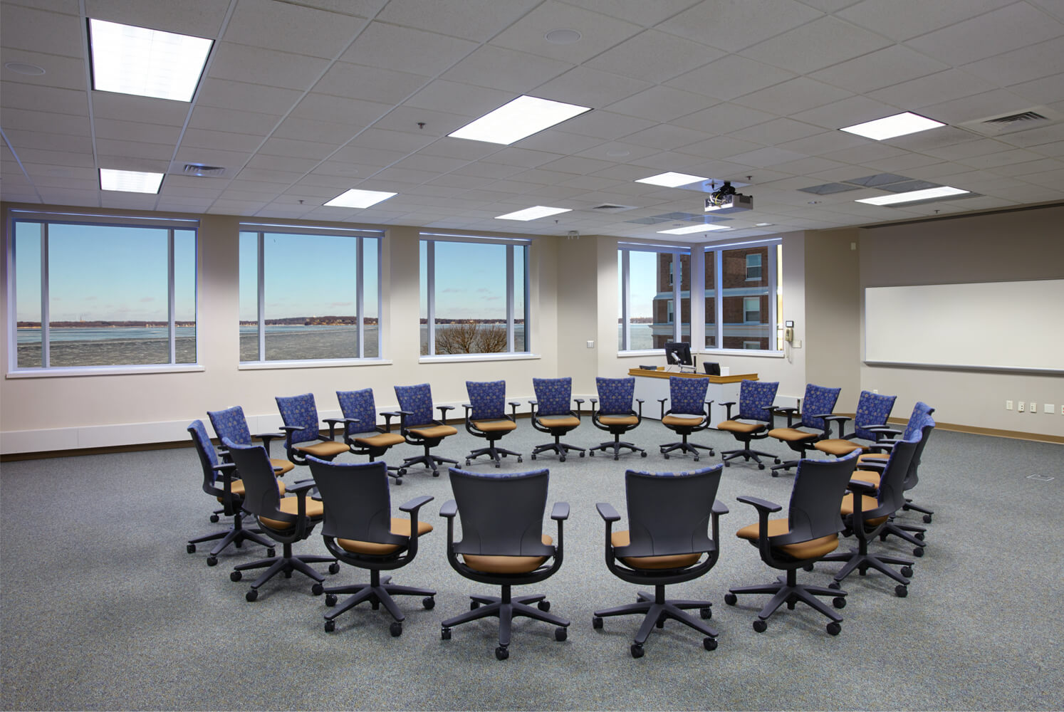 Room 226 | Spaces | UW Conferences & Events