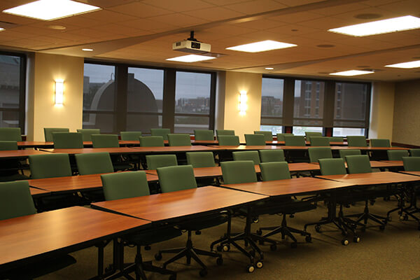 Classroom 3335 | Spaces | UW Conferences & Events